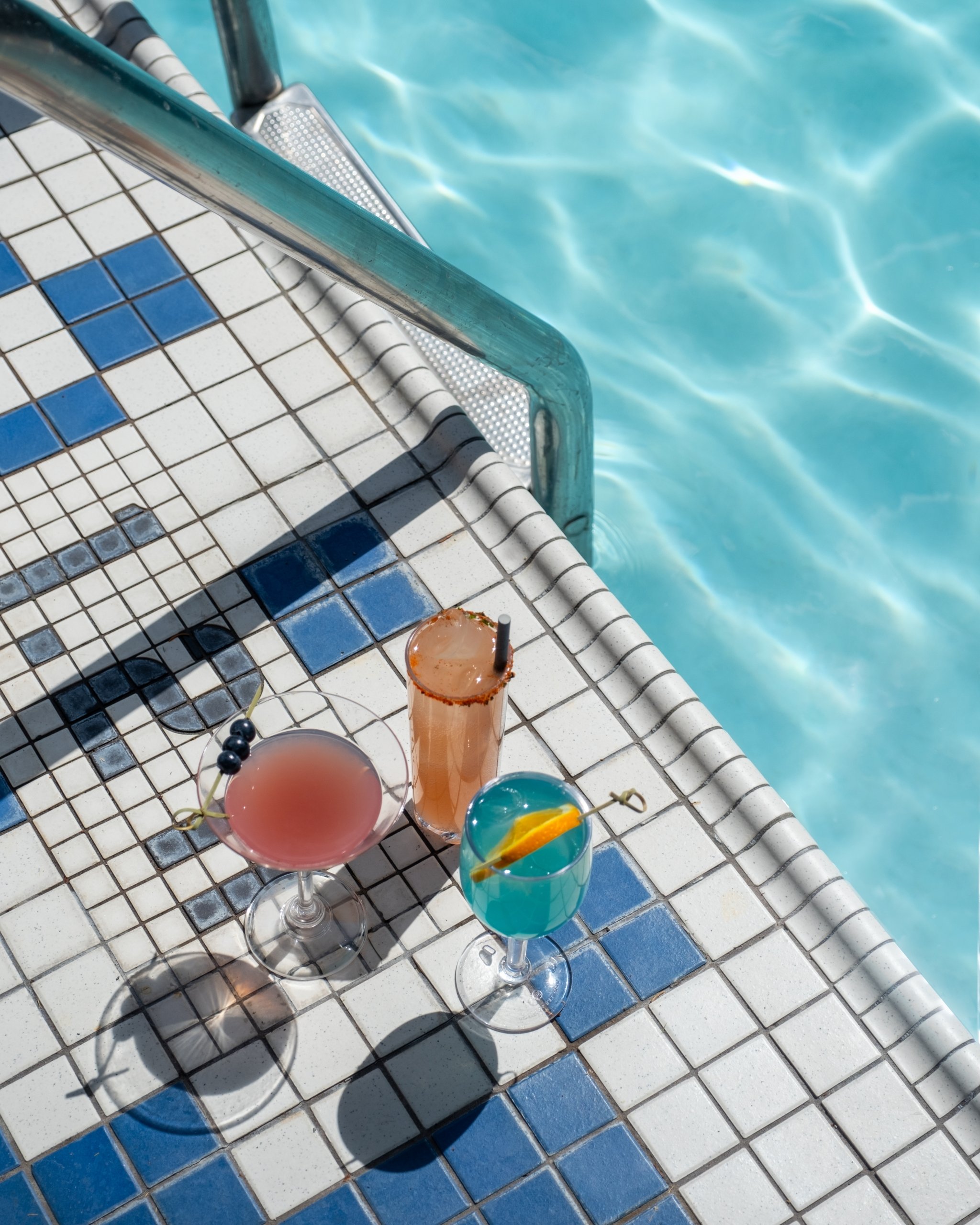 Rundle Bar Reopens - Fairmont Banff Springs