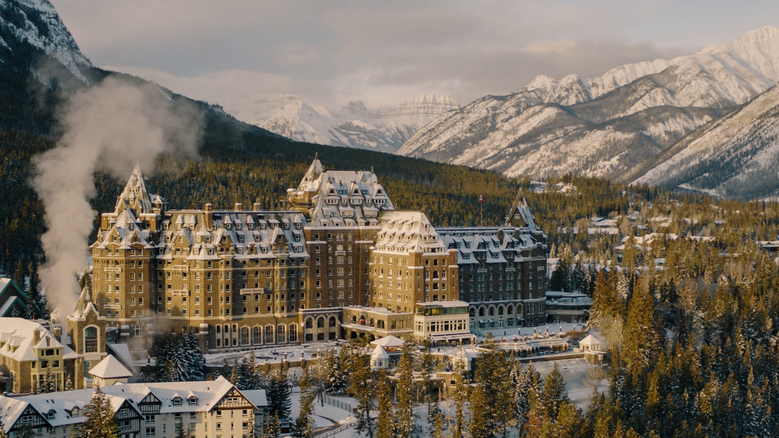 Fairmont Springs Canada Fairmont Banff Springs Luxury Hotel Stock Fairmont Springs Canada Fairmont Banff Springs Luxury Hotel Stock